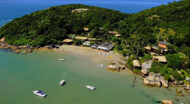 Guarda do Embaú se destaca com belas paisagens no litoral catarinense