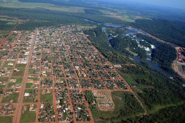 No Mato Grosso, Aripuanã revela belas cachoeiras em meio à floresta