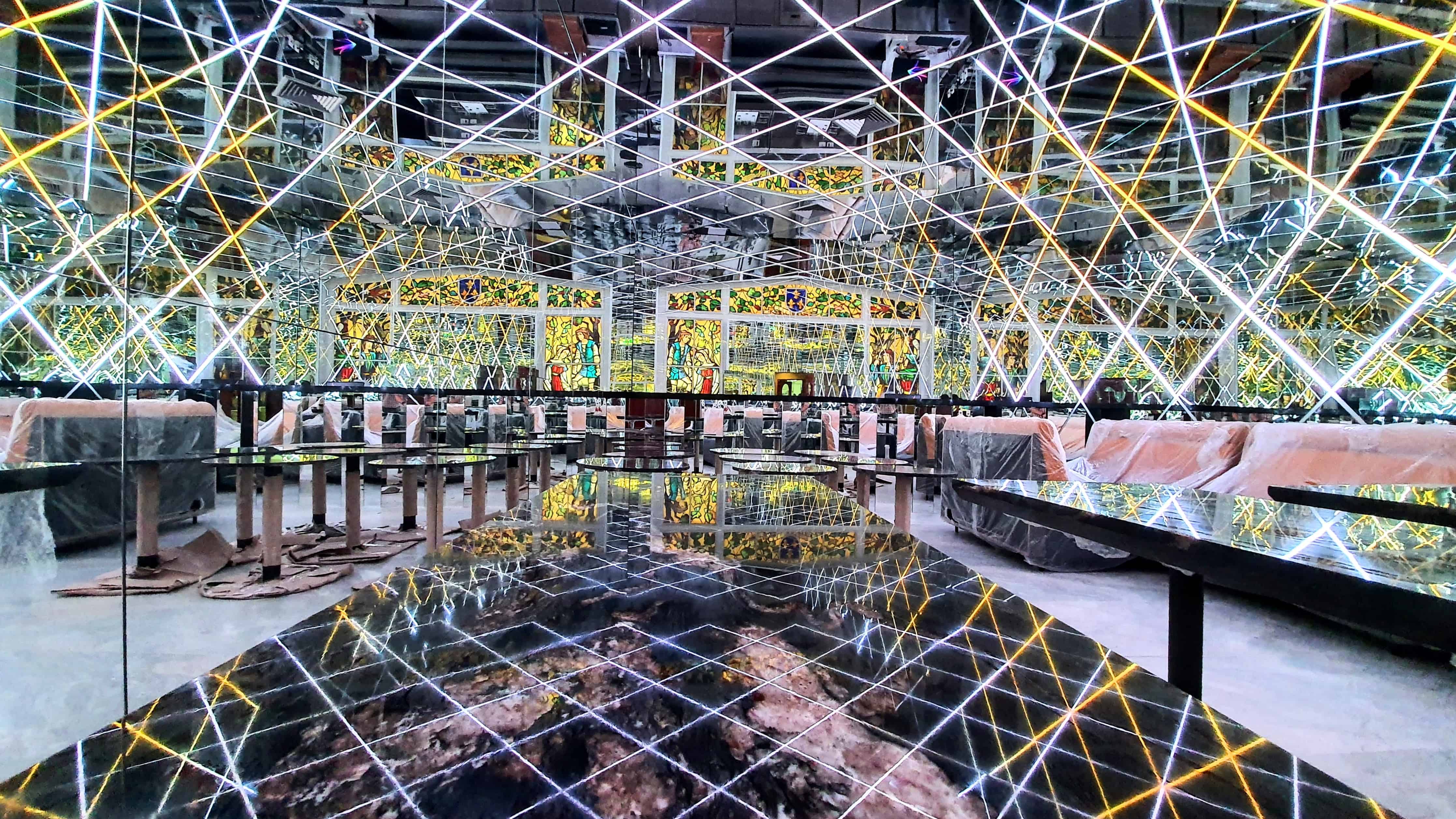 Rodeado de espelhos, Infini Bar abrirá as portas em São Paulo - Blog ...