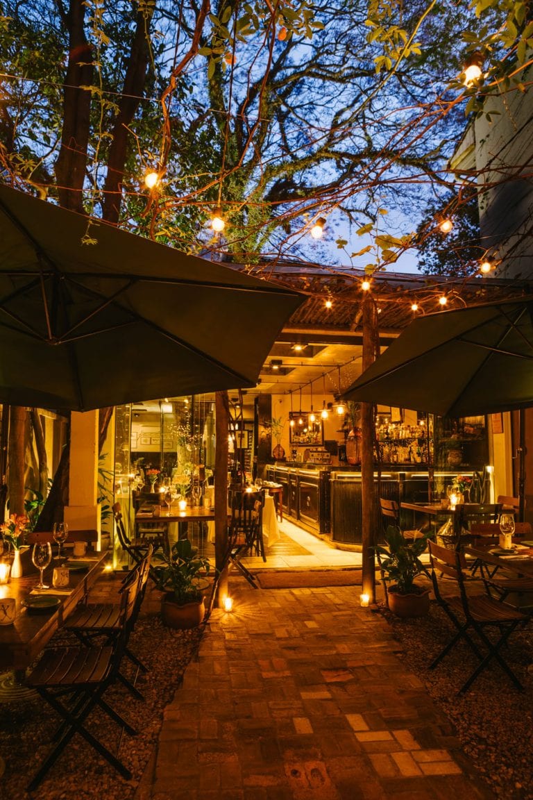 16 restaurantes românticos em SP para impressionar mozão